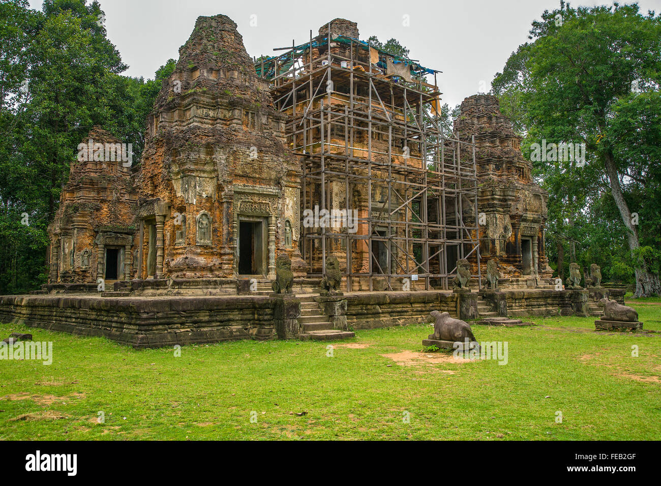 Preah Ko Hindu Temple, Cambodia Stock Photo - Alamy
