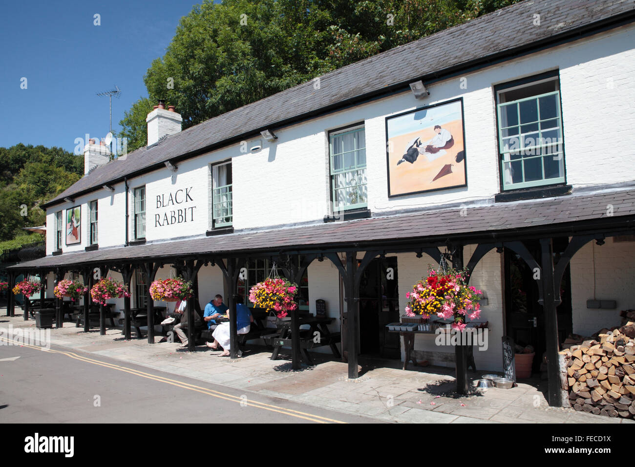 Black rabbit pub hi-res stock photography and images - Alamy