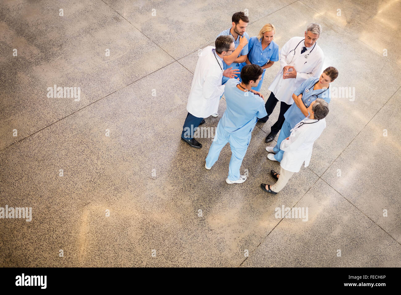Female medical intern talking hi-res stock photography and images - Alamy