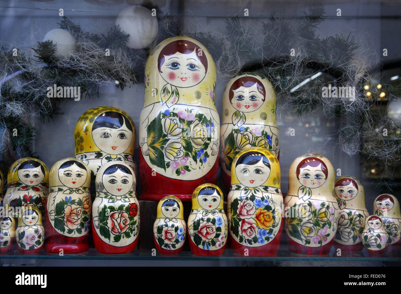 Babushka woman hi-res stock photography and images - Alamy