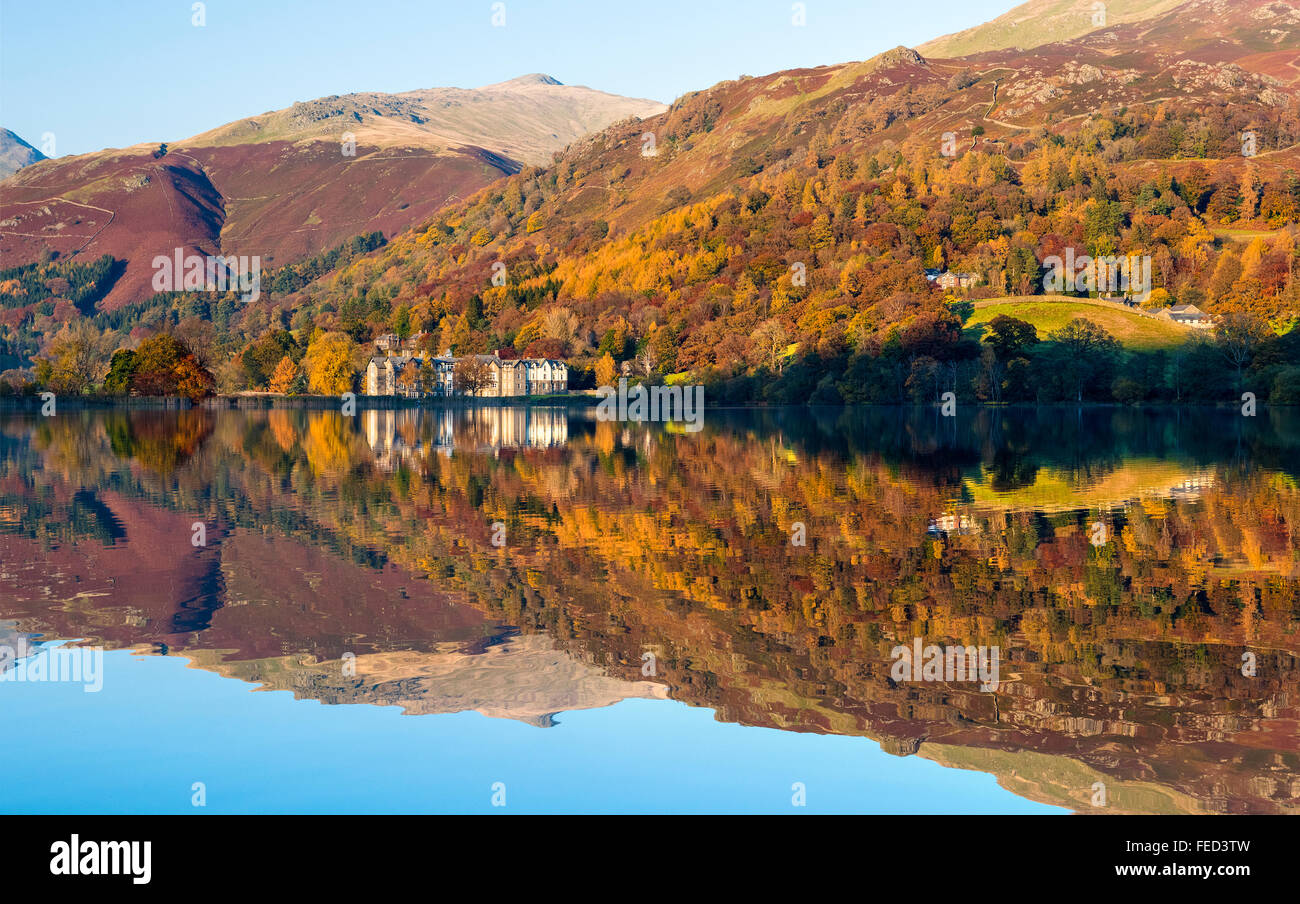 Reflections in grasmere water hi-res stock photography and images - Alamy