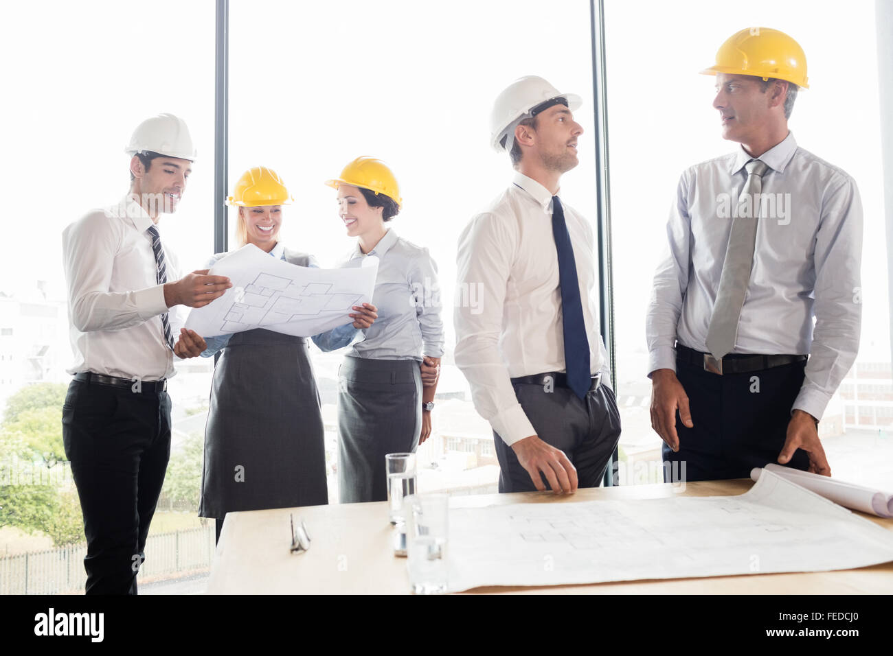 Architecture team hi-res stock photography and images - Alamy