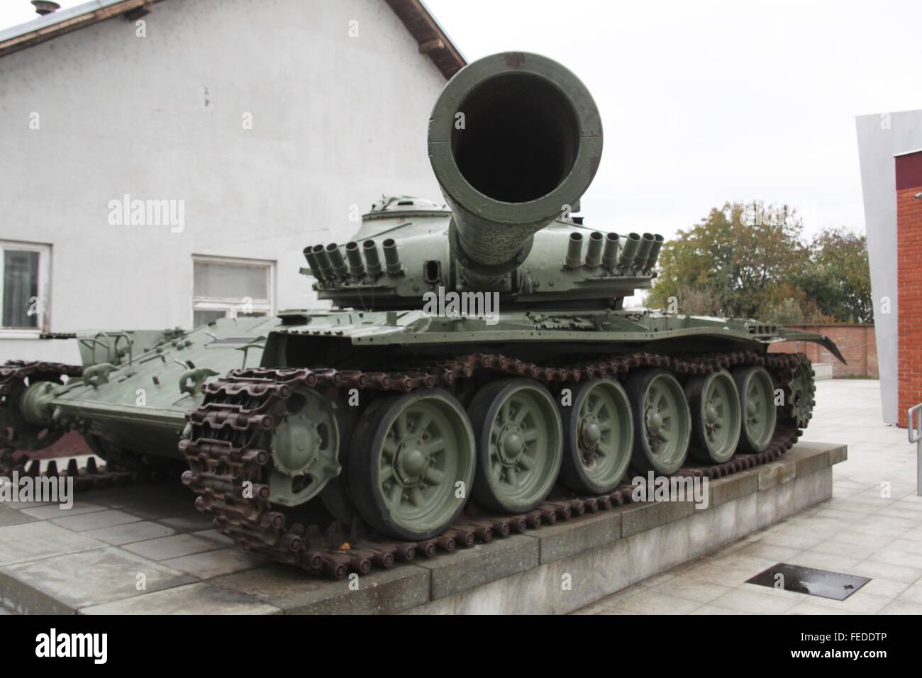 T80 tank hi-res stock photography and images - Alamy