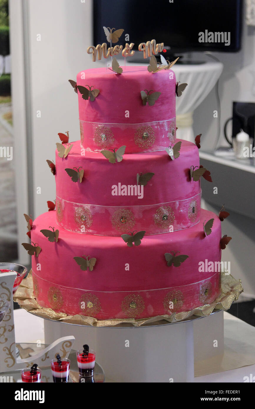 Delicious decorated wedding cake Stock Photo - Alamy