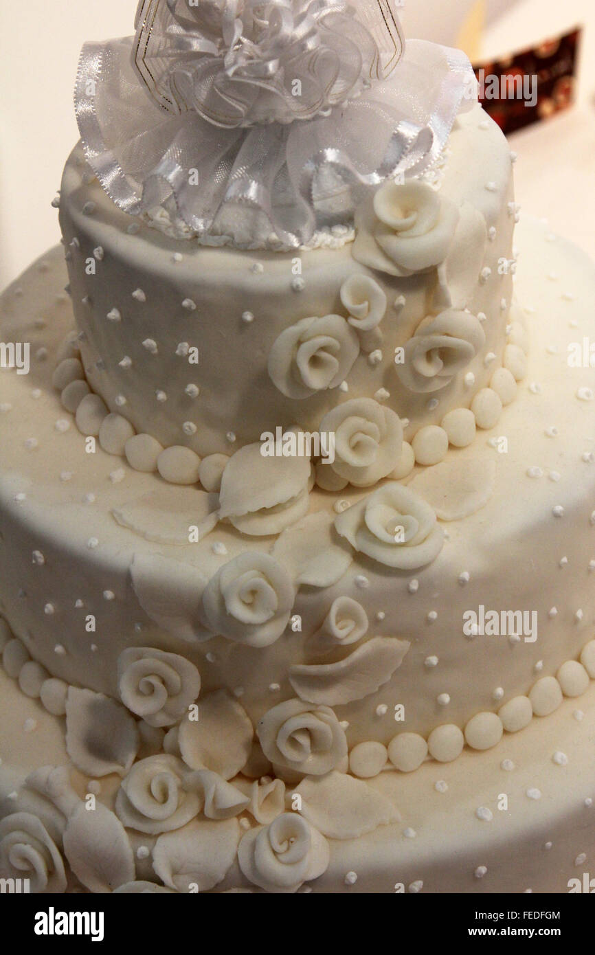 Delicious decorated wedding cake Stock Photo - Alamy