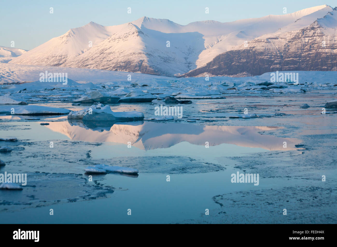 January scenery hi-res stock photography and images - Alamy