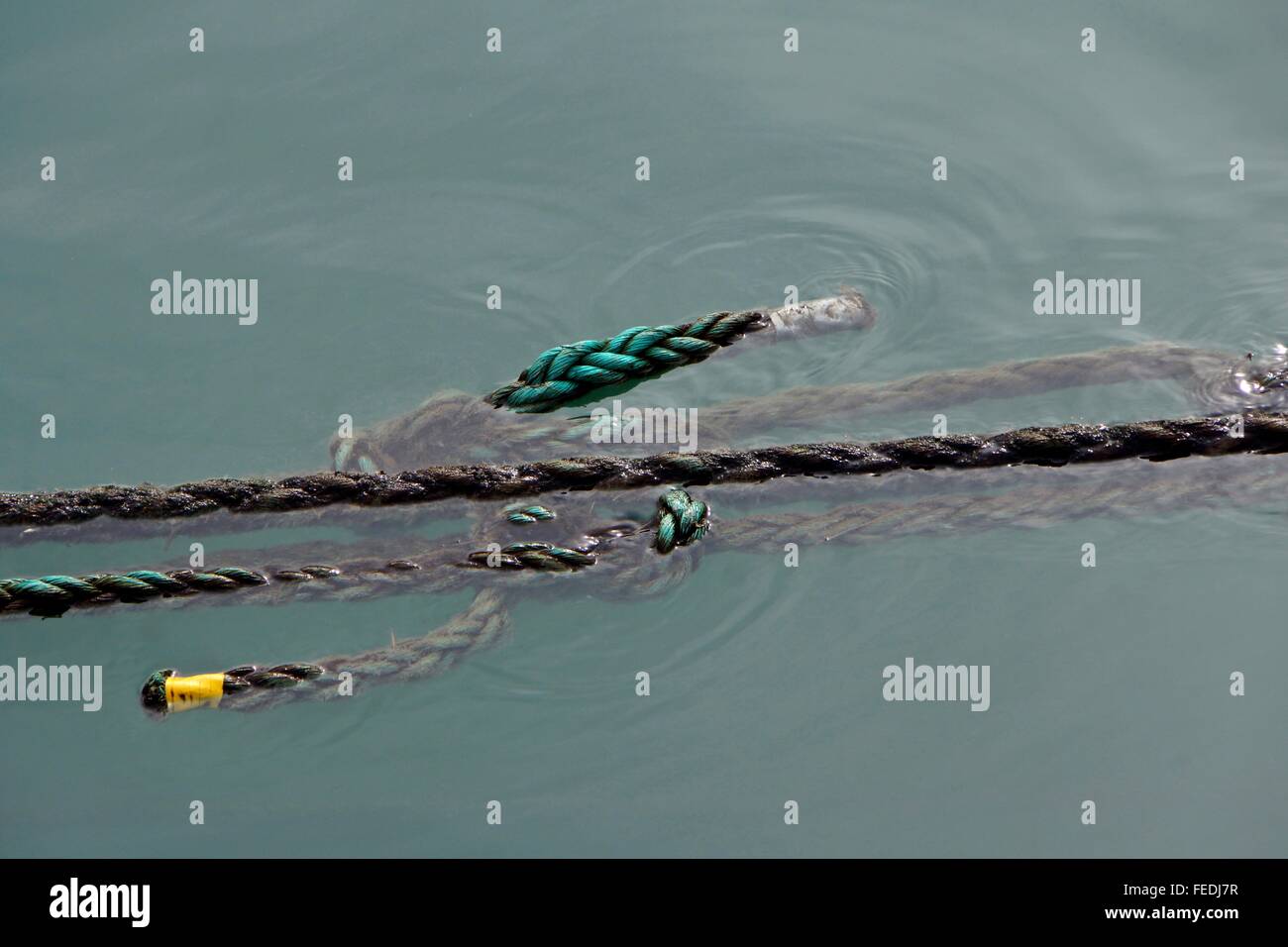 Boat mooring knots hi-res stock photography and images - Alamy