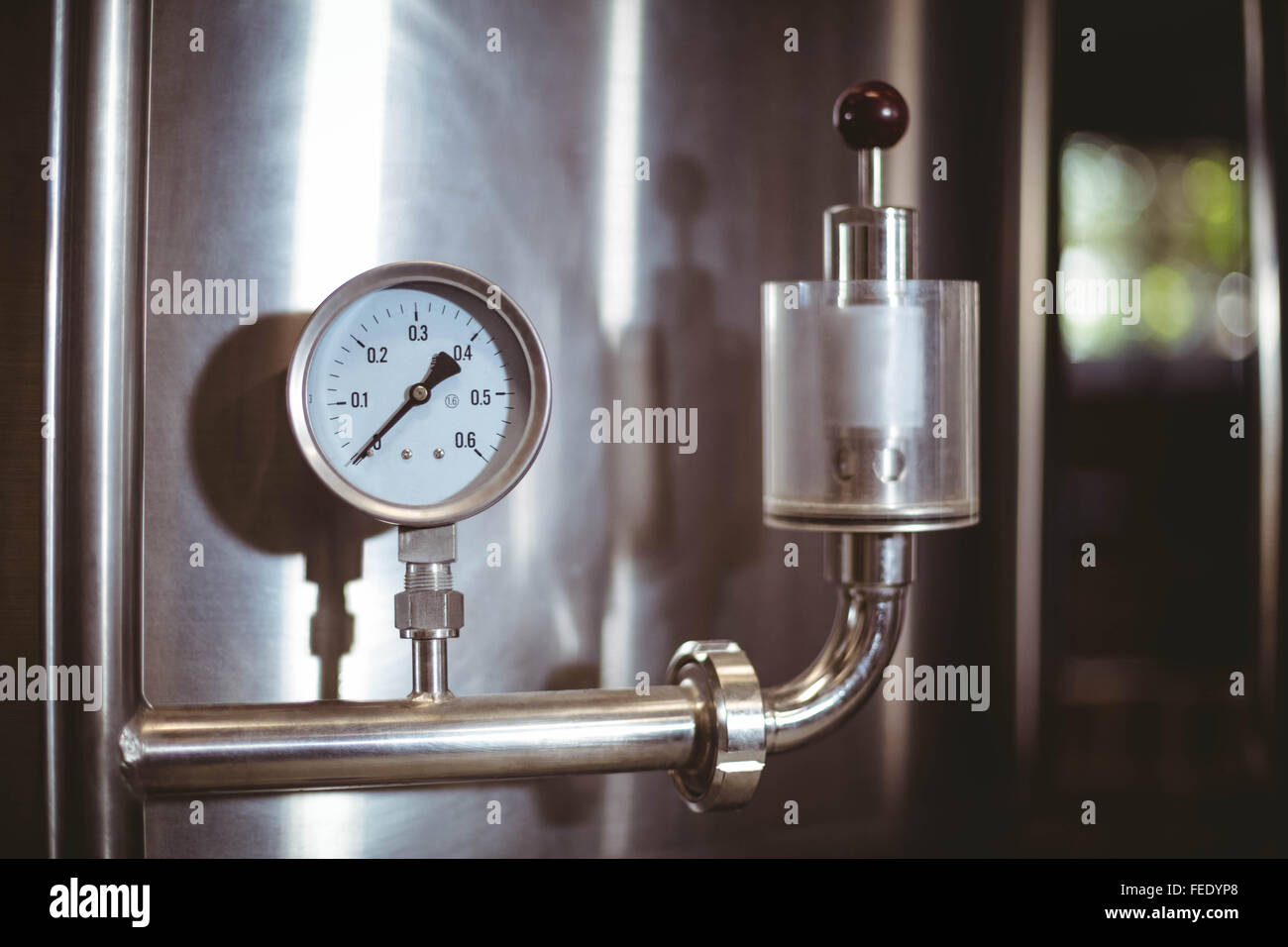 Temperature gauge hi-res stock photography and images - Alamy