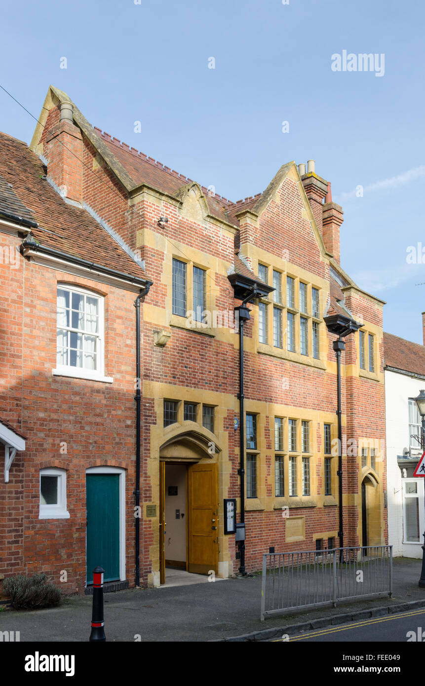 Parochial hi-res stock photography and images - Alamy