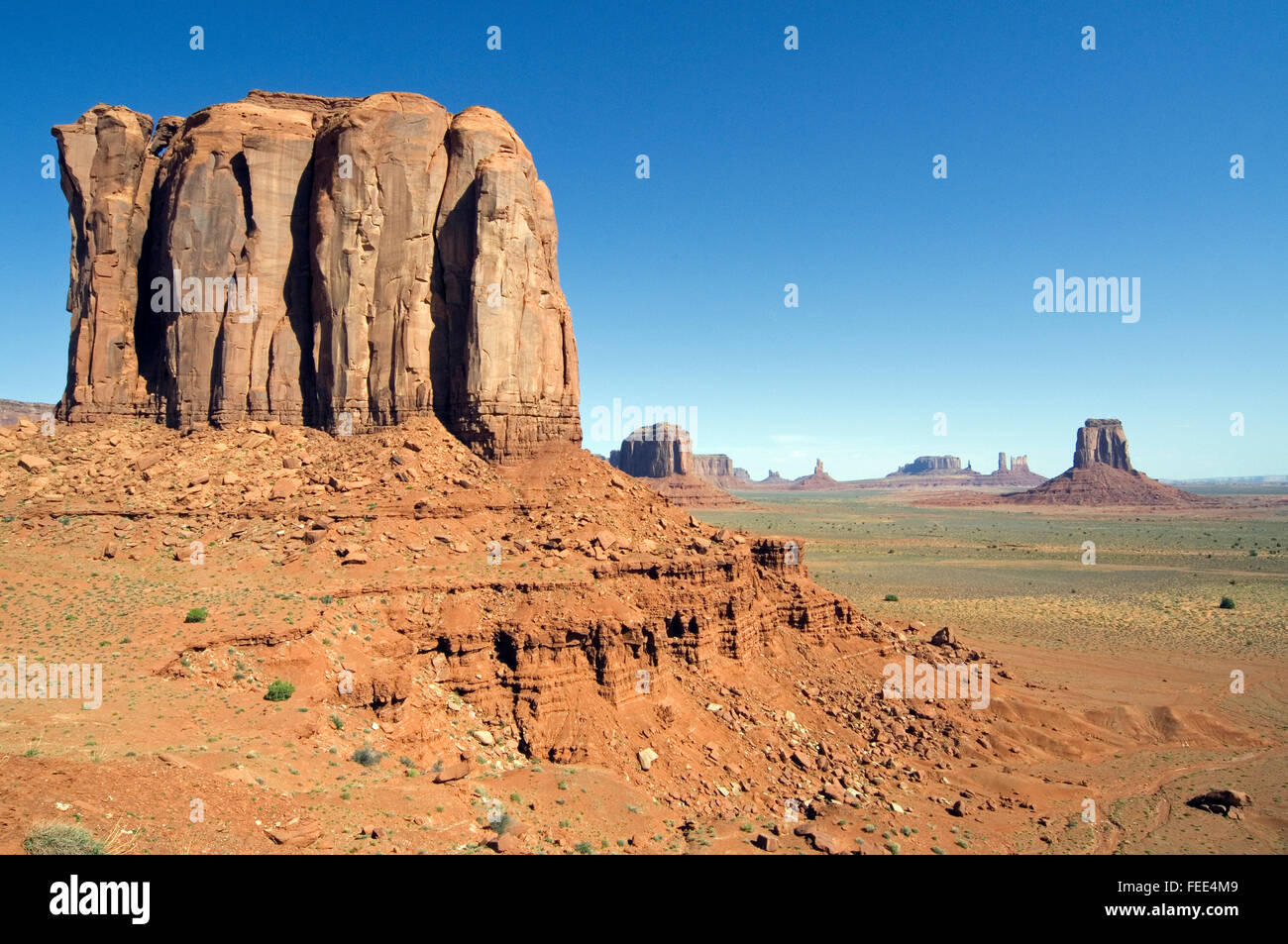 Eroded sandstone rock formations / buttes in the Monument Valley Navajo ...