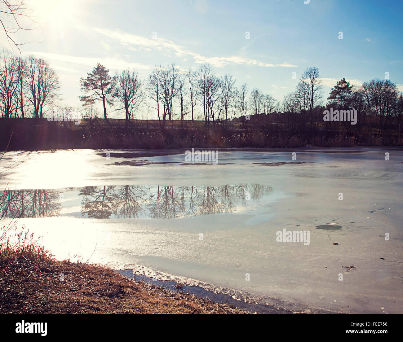 Frozen landscape frost horizontal scenery hi-res stock photography and ...