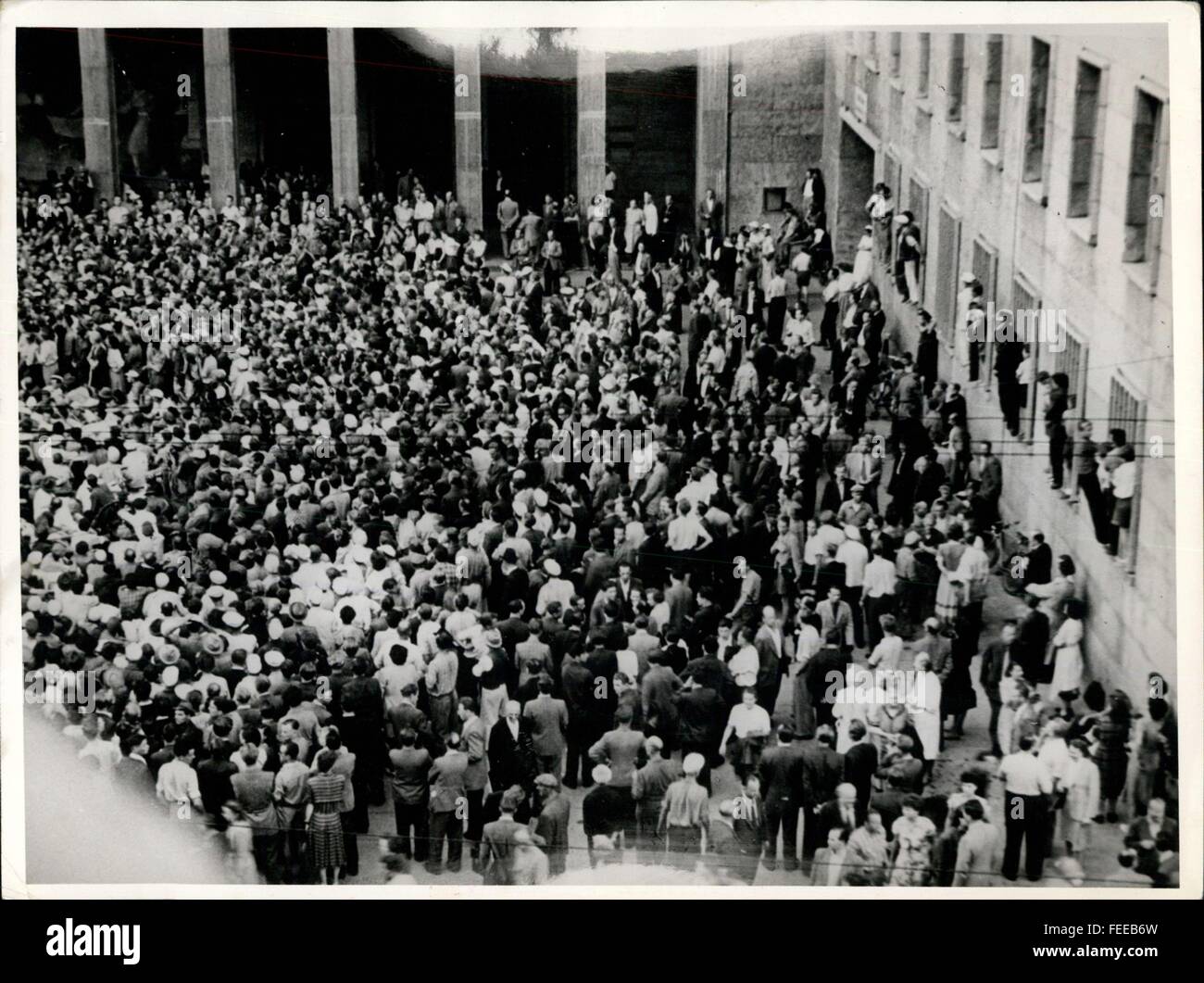 Street riots berlin hi-res stock photography and images - Alamy