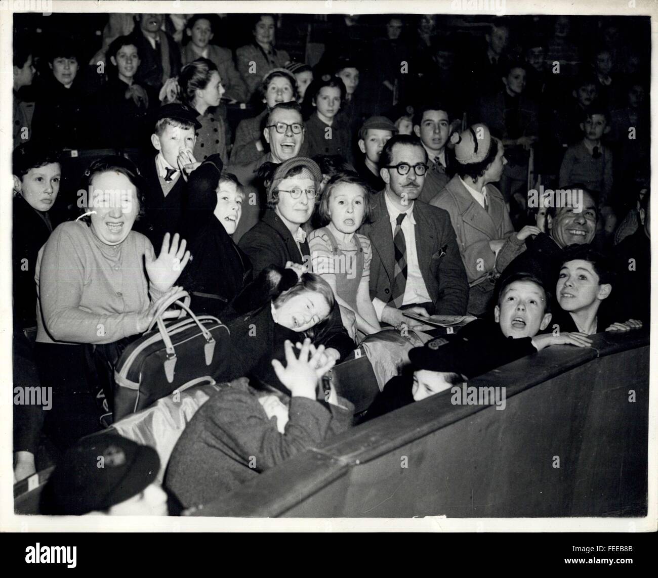 Excitement at circus expressions audience hi-res stock photography and ...