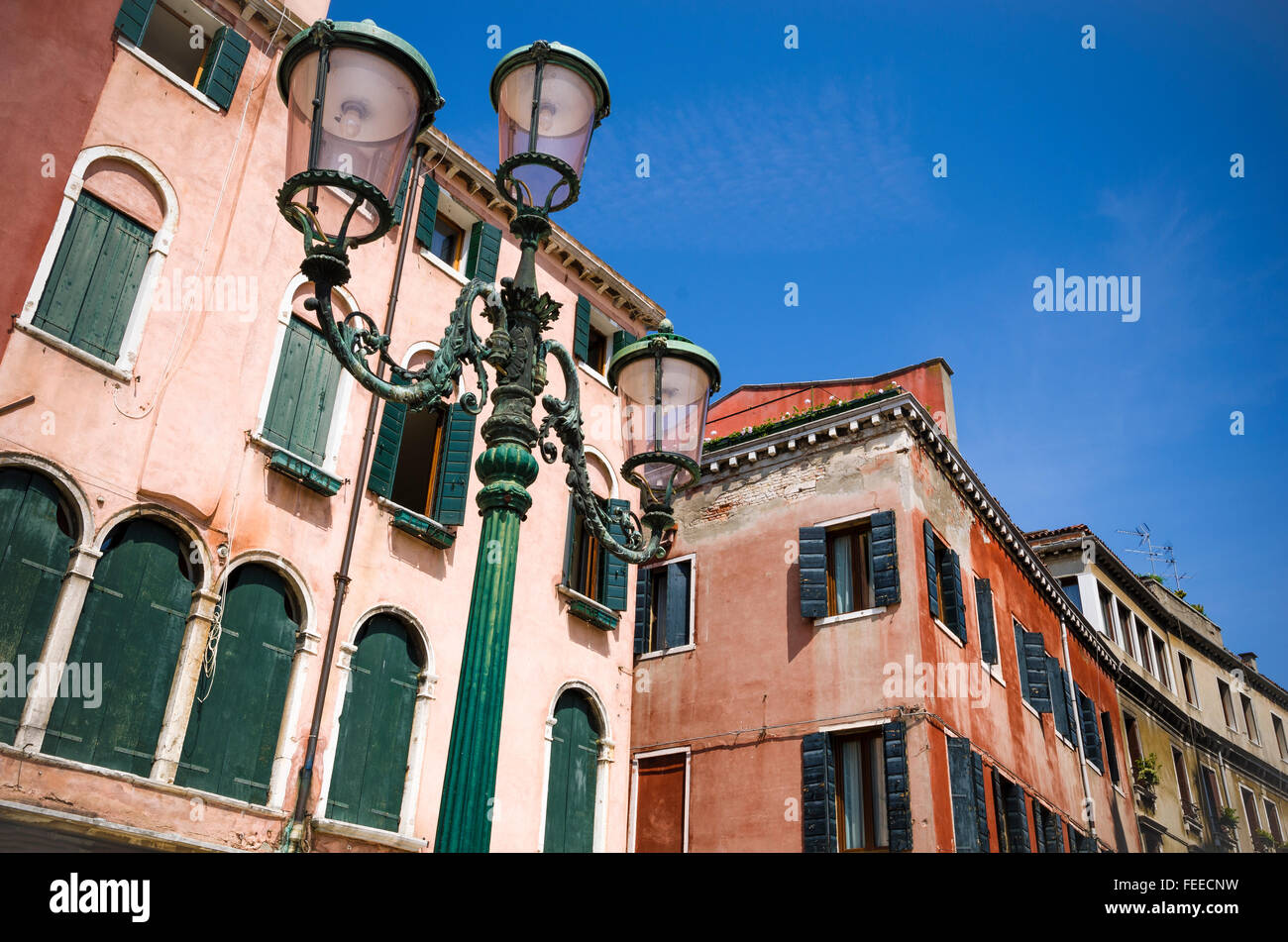 Lamp post and houses, Venice, Veneto, Italy Stock Photo - Alamy