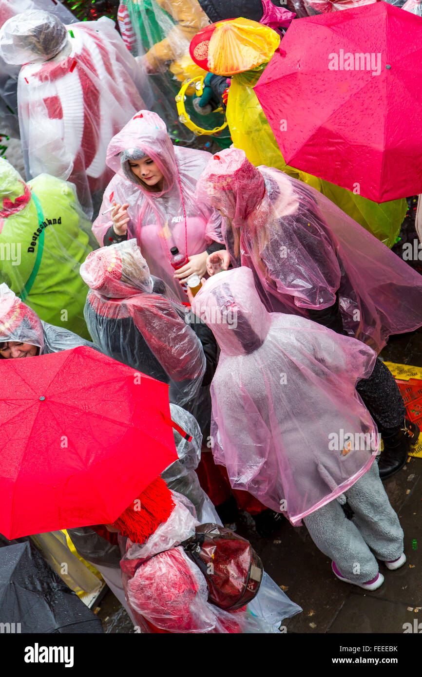 Regenschutz hi-res stock photography and images - Alamy