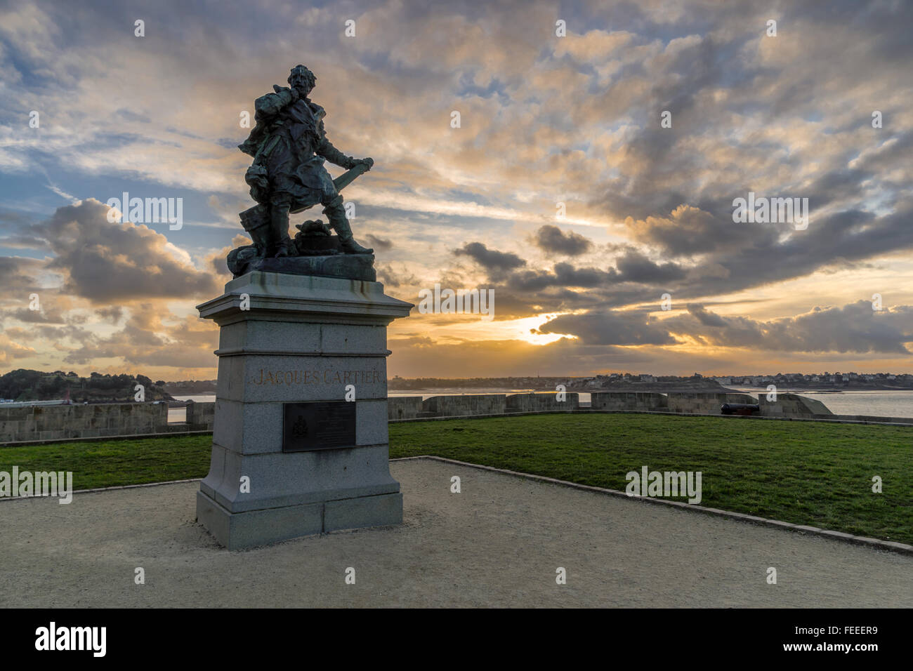 Jacques Cartier Statue