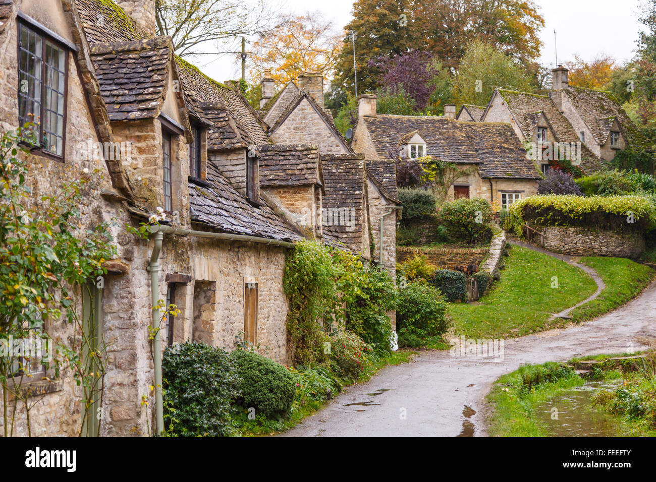 Arlington Row, Bibury, Gloucestershire, England Stock Photo - Alamy