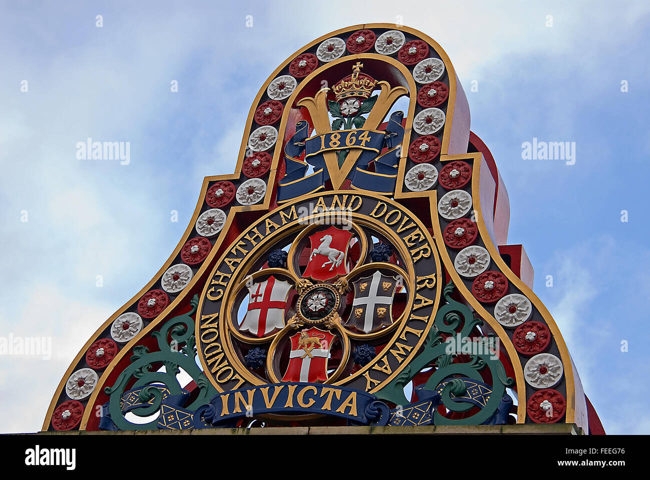 London chatham and dover railway coat of arms hi-res stock photography ...