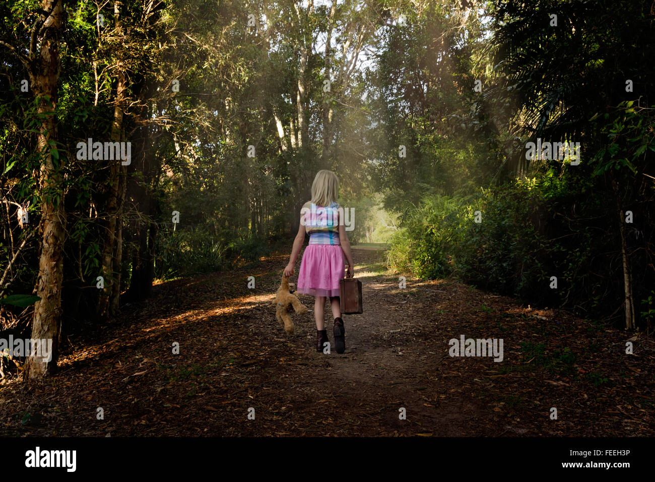 Lonely landscape hi-res stock photography and images - Alamy