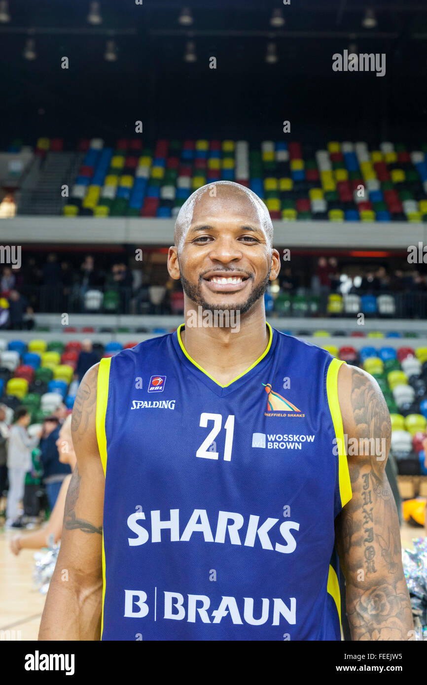 London, UK. 5th February 2016. Sheffield Sharks player John Barber (21 ...