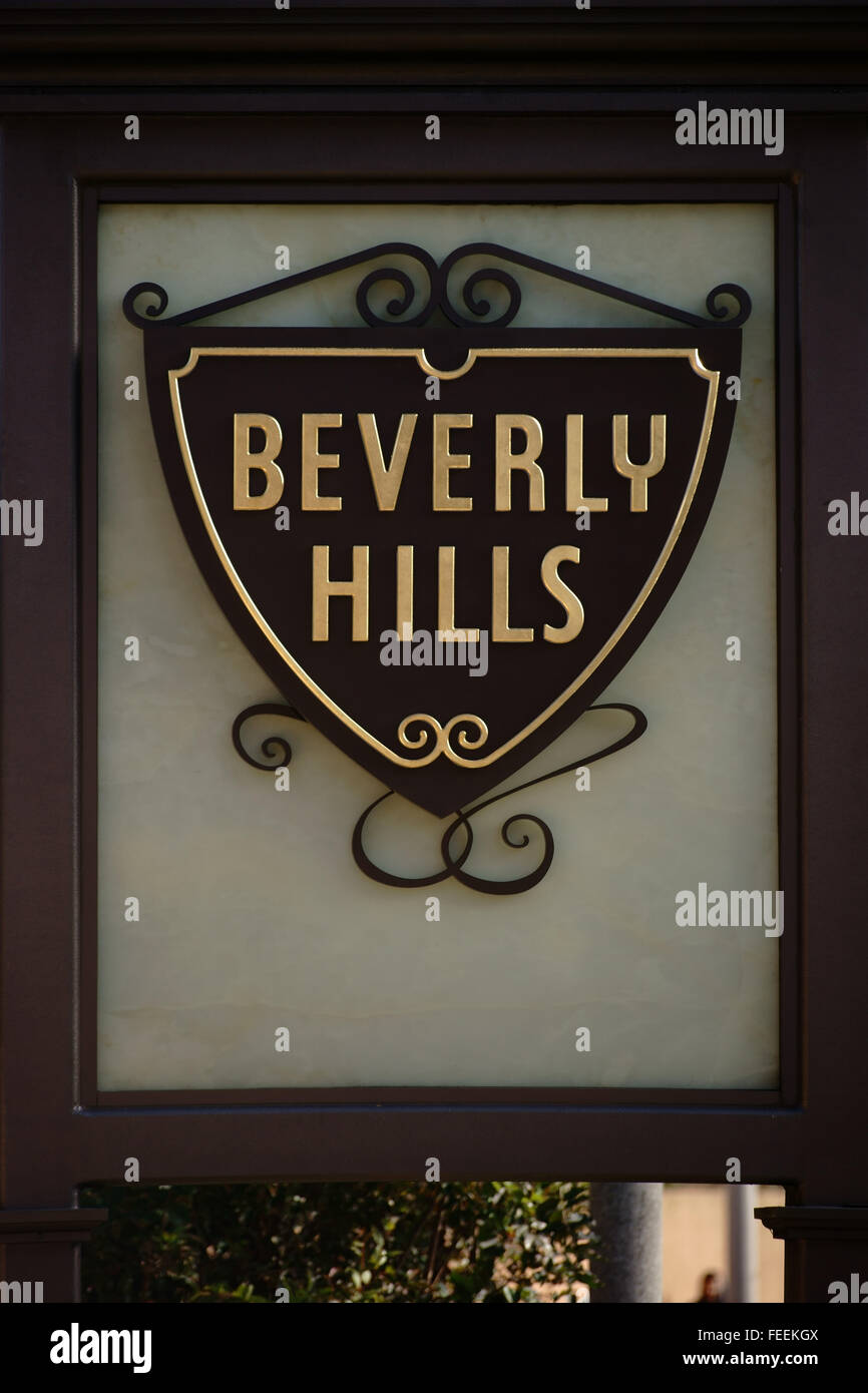 Beverly hills entrance sign hi-res stock photography and images - Alamy