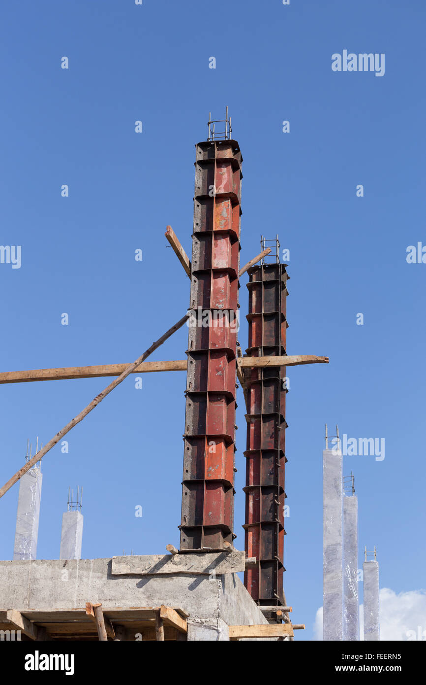 Concrete pillar hi-res stock photography and images - Alamy