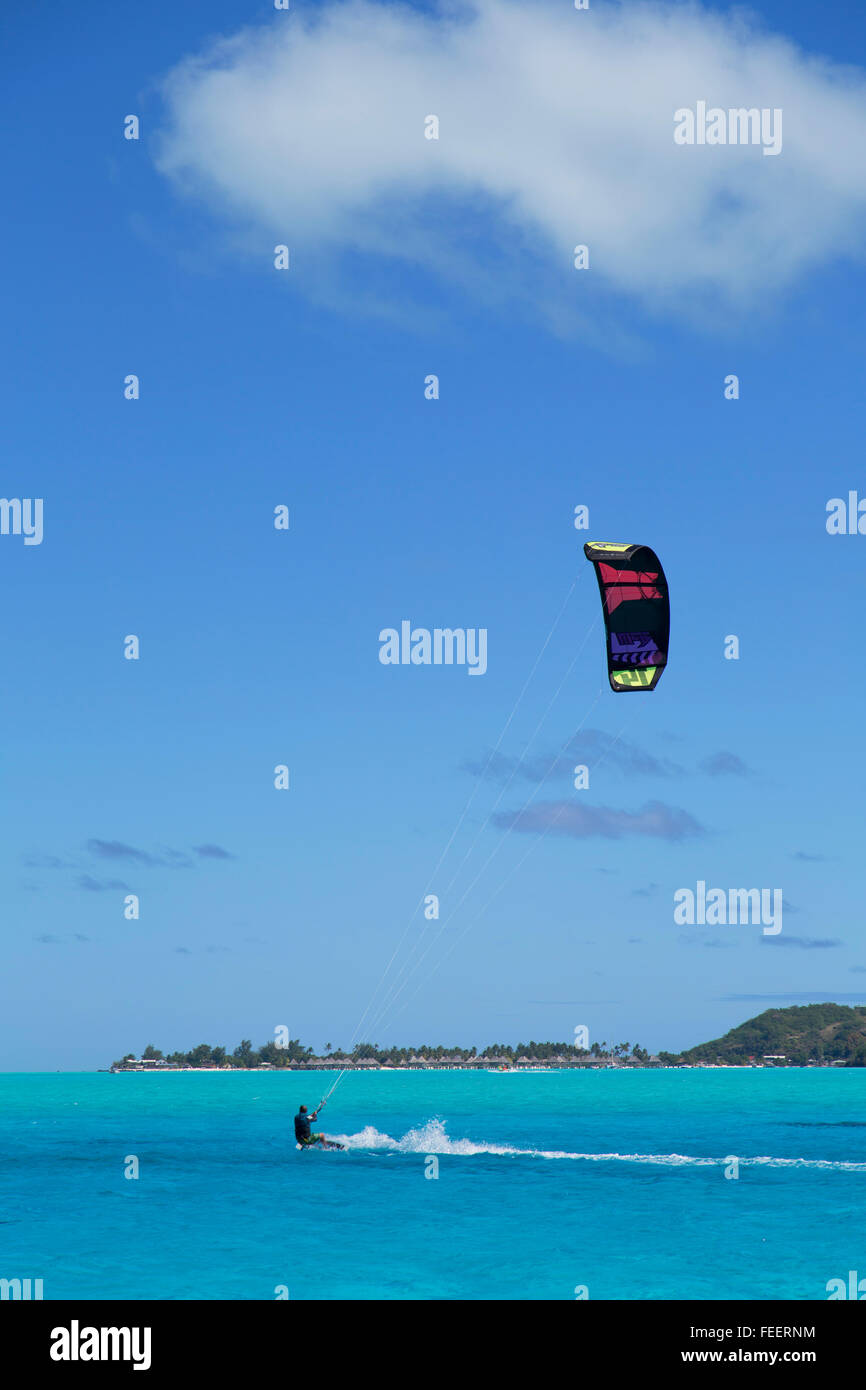 French polynesia man hi-res stock photography and images - Alamy