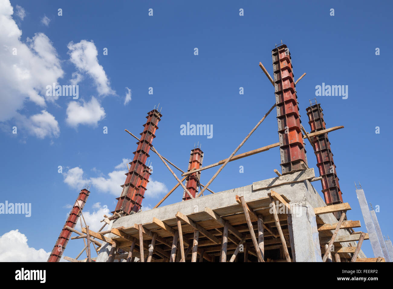 Concrete beam mold house construction hi-res stock photography and ...