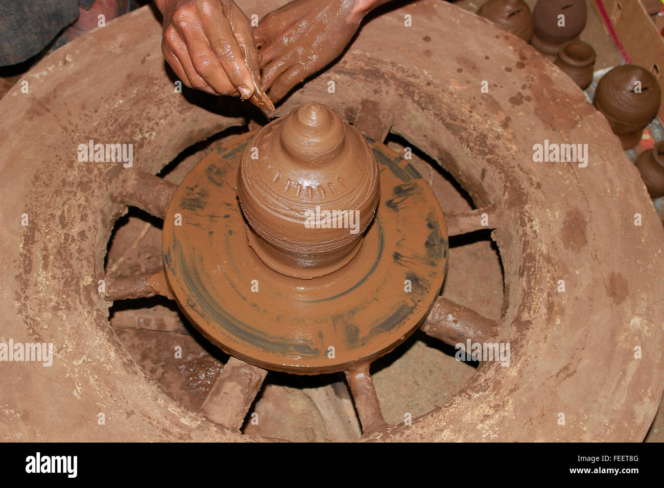 Kumbhar hi-res stock photography and images - Alamy