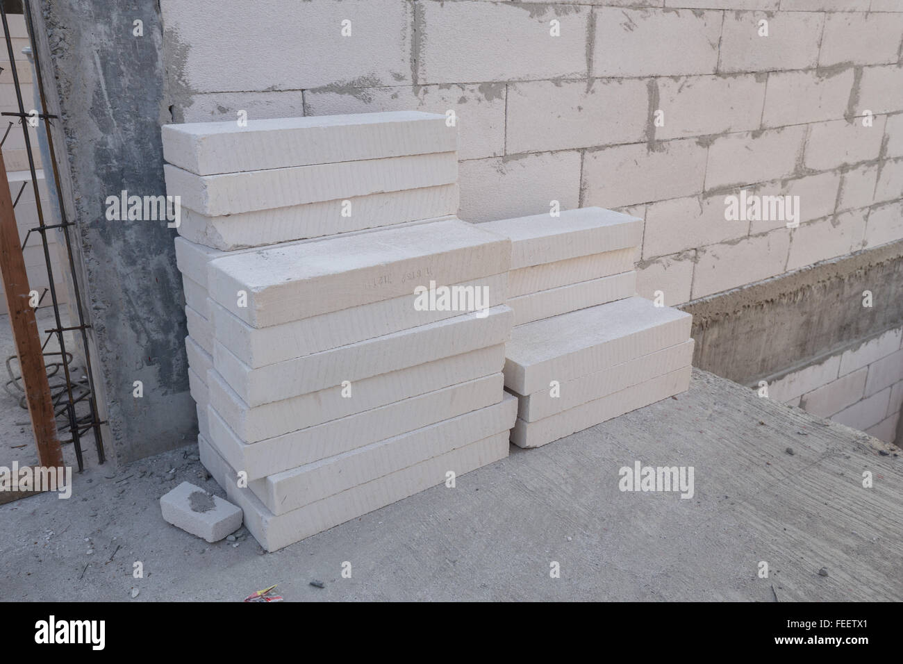 Lightweight build hi-res stock photography and images - Alamy