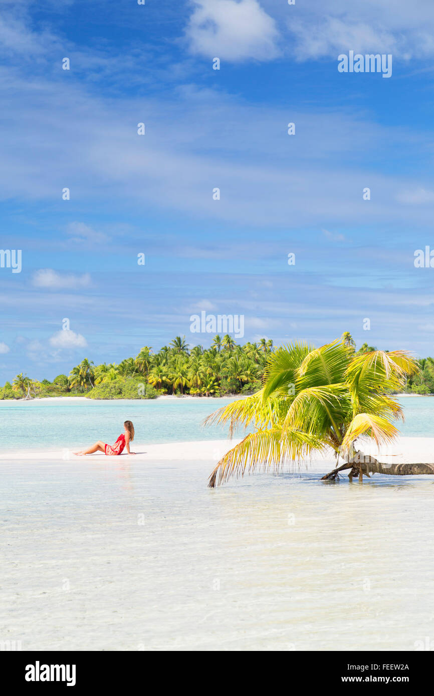 Woman on beach at Les Sables Roses (Pink Sands), Tetamanu, Fakarava ...