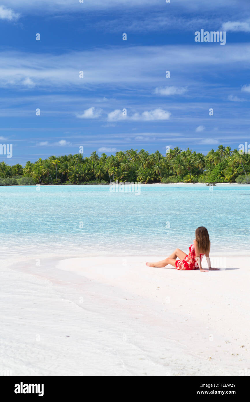 Woman on beach at Les Sables Roses (Pink Sands), Tetamanu, Fakarava ...
