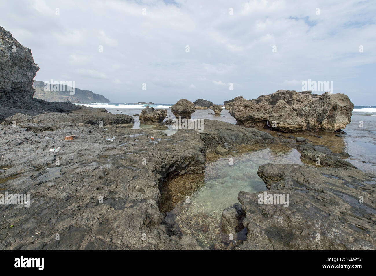 The beauty of rock formation and ocean at Alapad or Alepad Point in ...