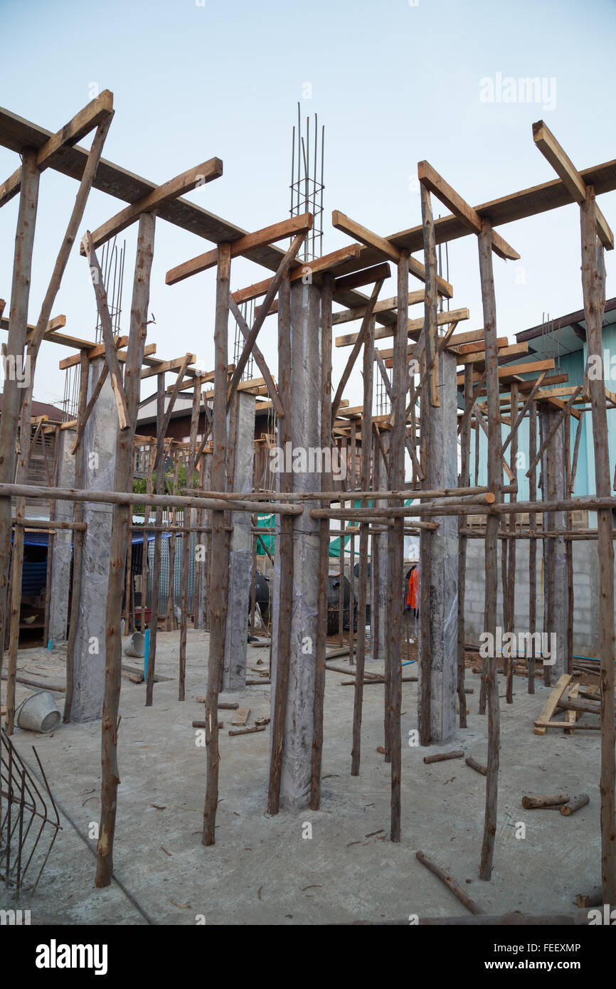 Concrete pillar construction at the construction site Stock Photo - Alamy