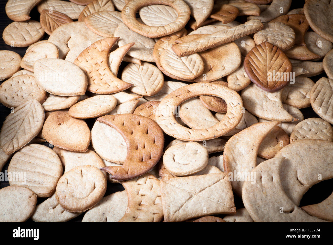 Gingerbread shapes hi-res stock photography and images - Alamy