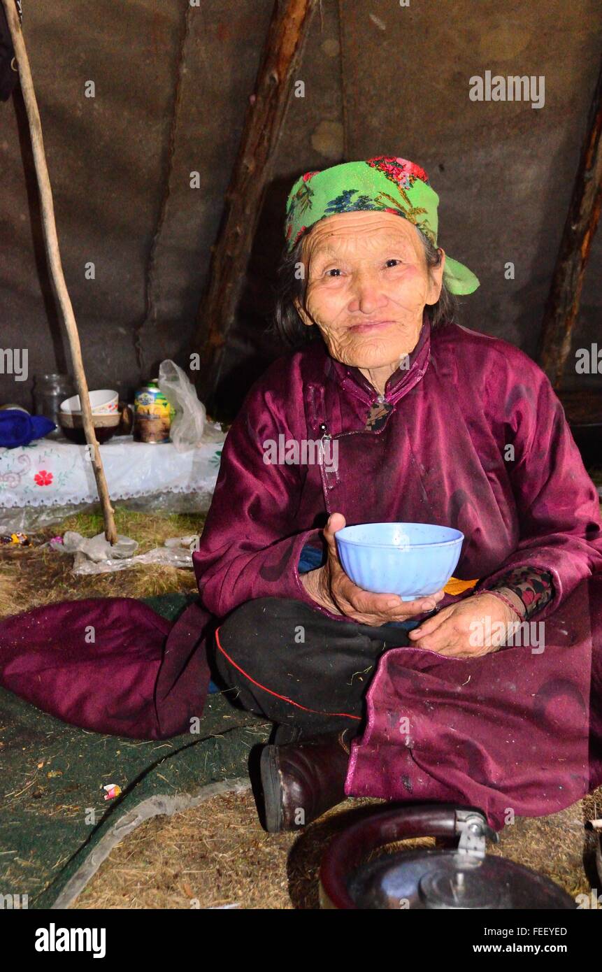 Mongolia tea hi-res stock photography and images - Alamy