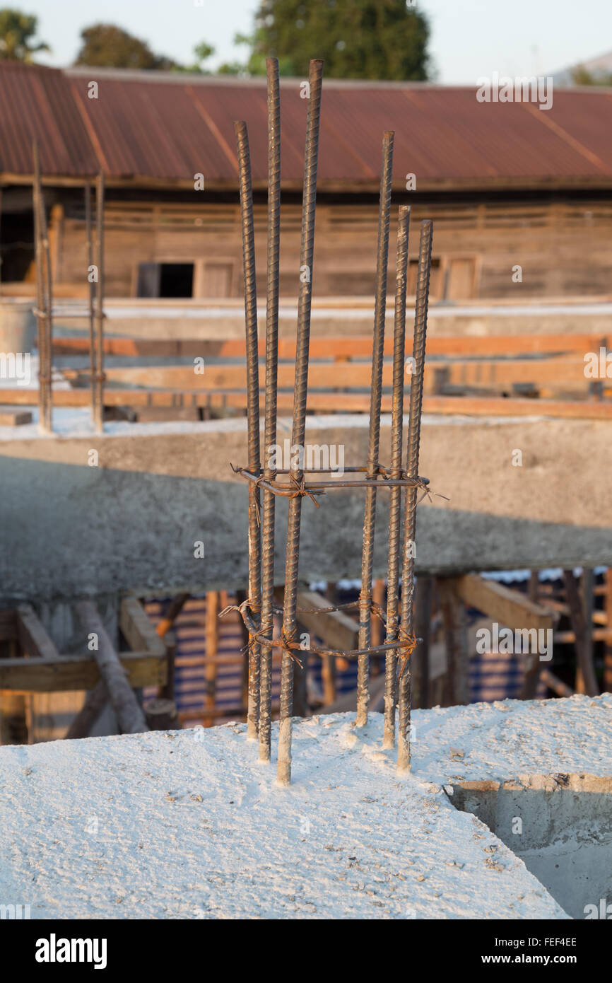 Pillar beam being constructed hi-res stock photography and images - Alamy