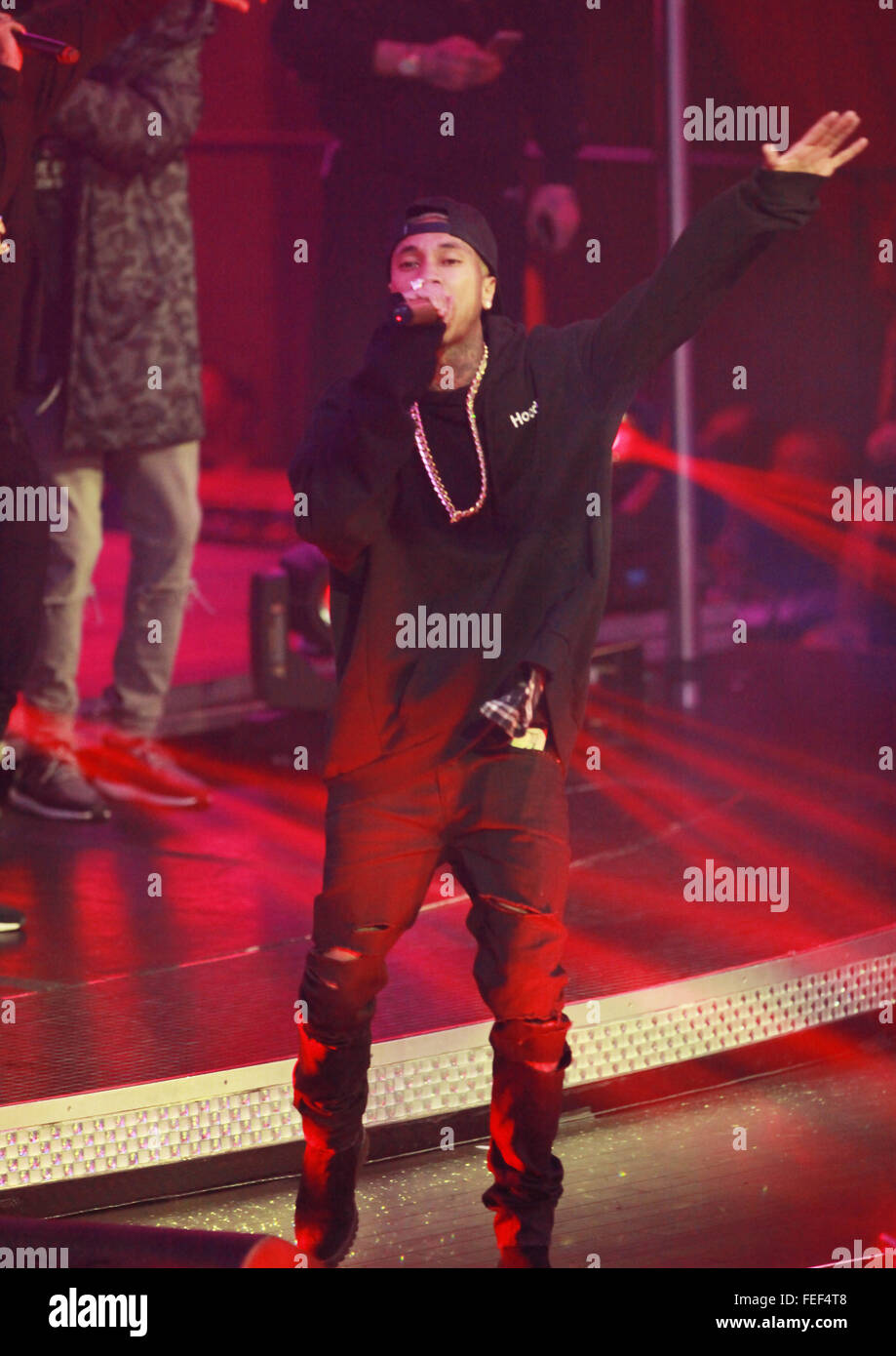 Las Vegas, Nevada, USA. 5th Feb, 2016. Rapper Tyga kicks off big game ...