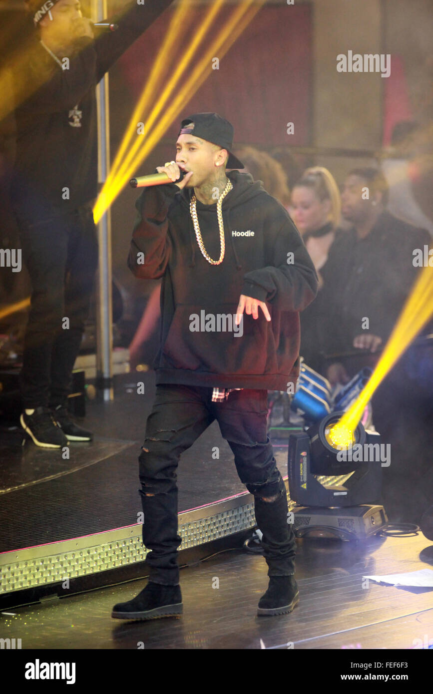 Las Vegas, Nevada, USA. 5th Feb, 2016. Rapper Tyga kicks off big game ...