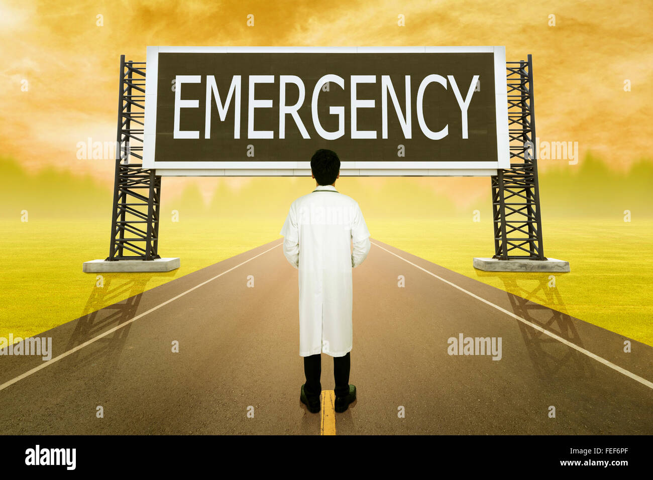 Rural hospital sign road hi-res stock photography and images - Alamy