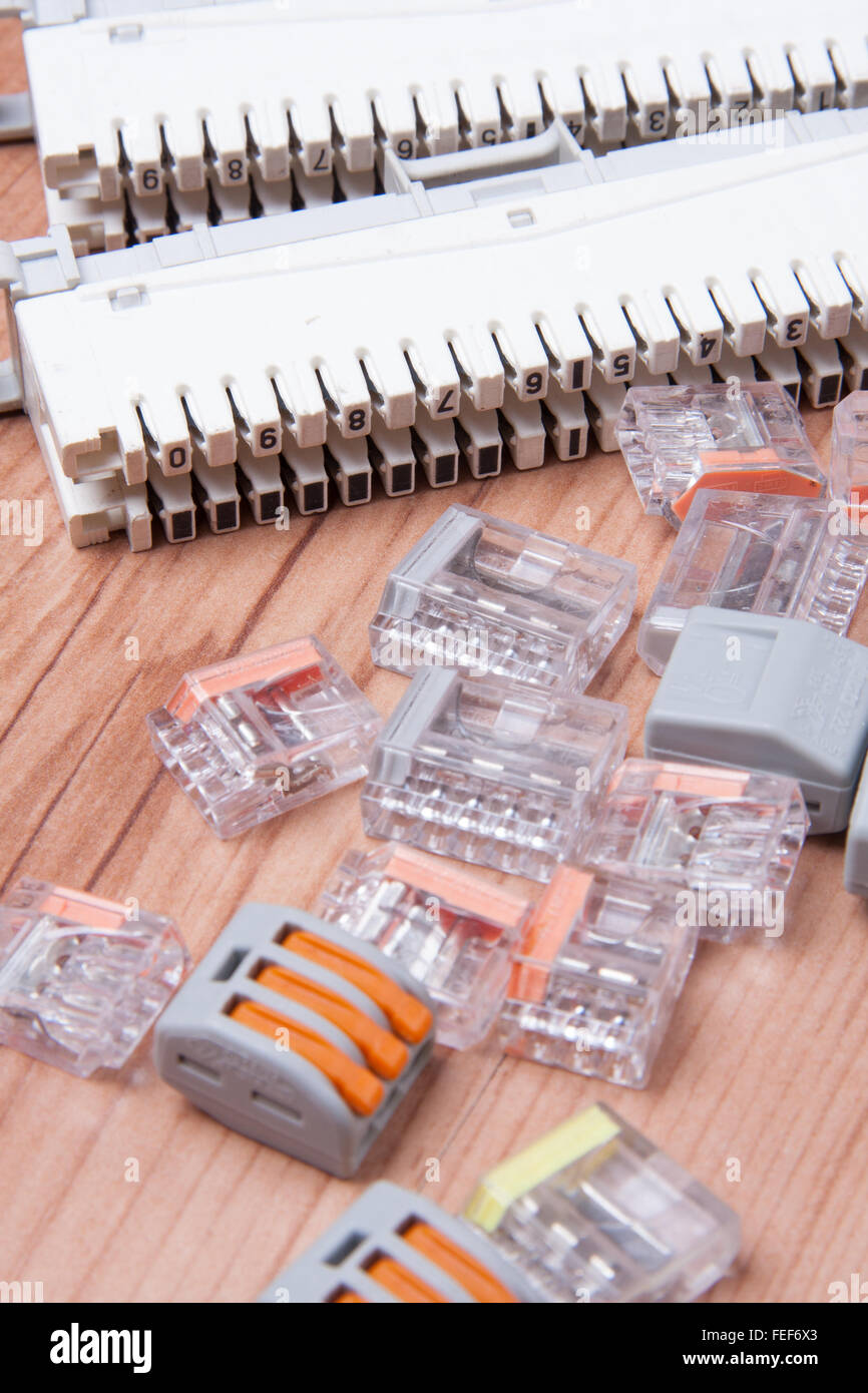 Fuse Electrical Cables at Isabelle Pearce blog