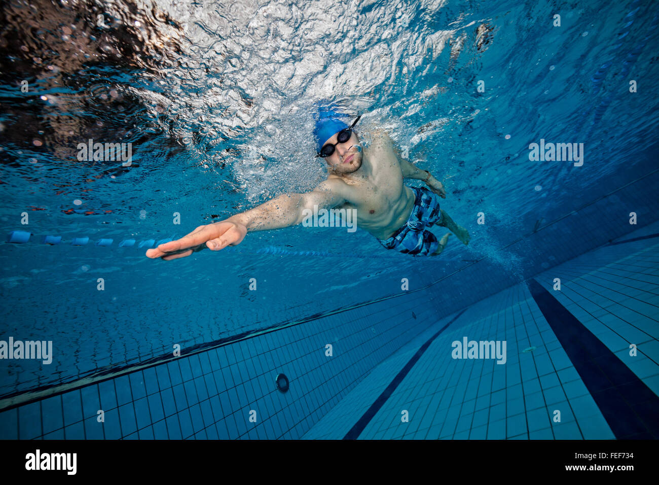 Young man pool sport hi-res stock photography and images - Alamy
