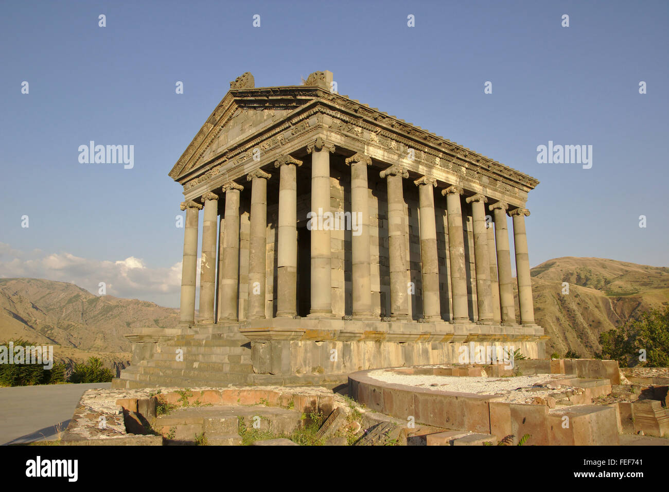 Hellenistic temple hi-res stock photography and images - Alamy