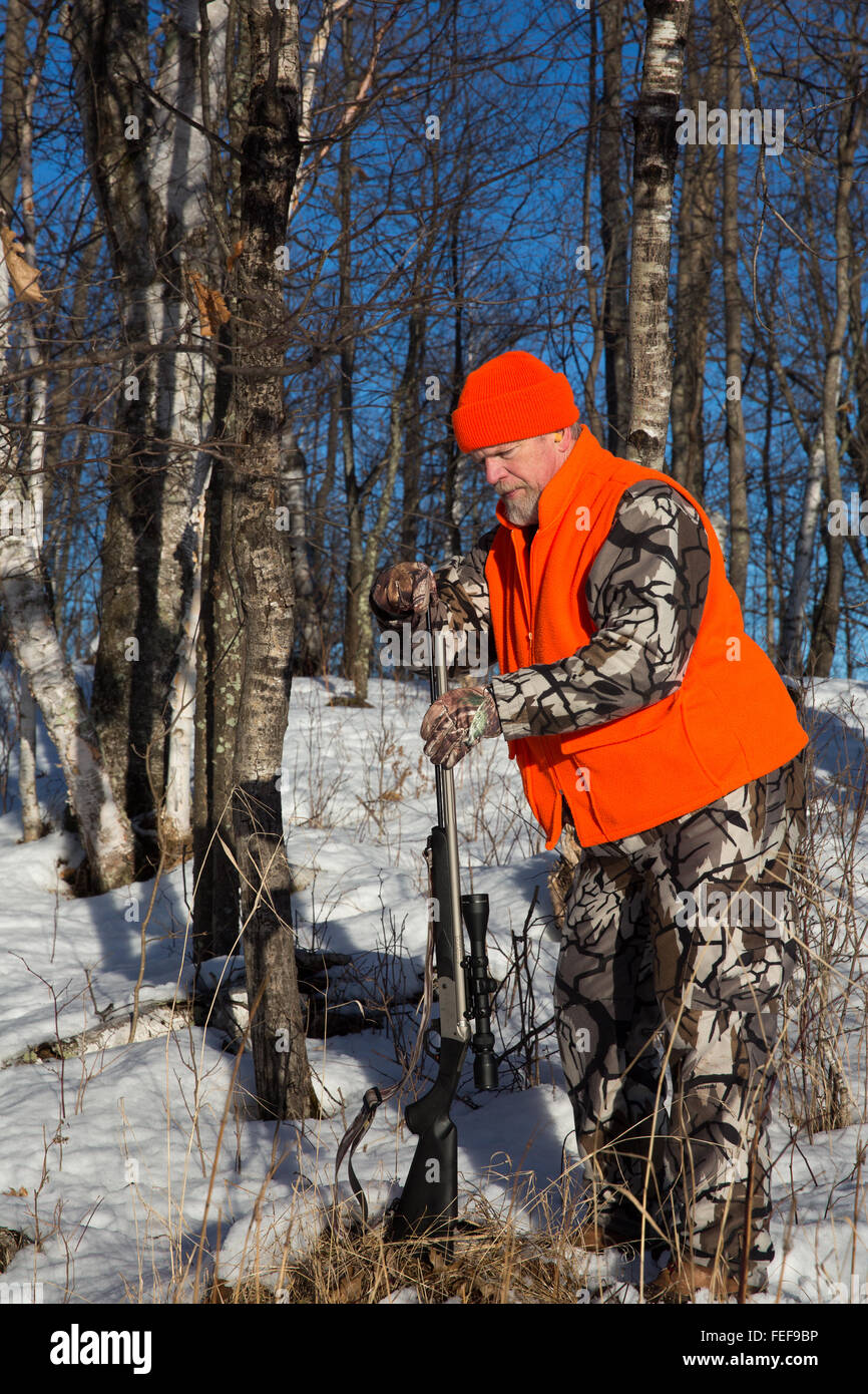 Late season Wisconsin hunter Stock Photo - Alamy