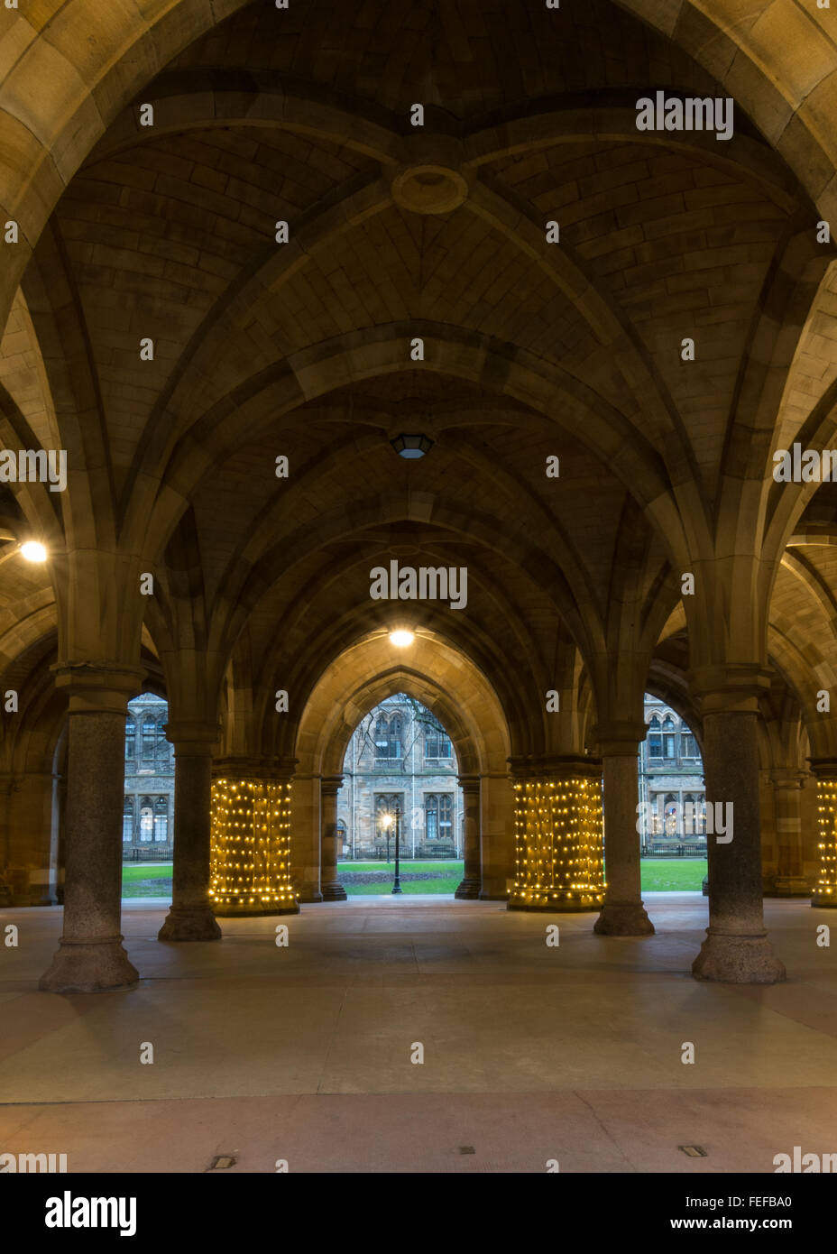 Glasgow university cloisters hi-res stock photography and images - Alamy