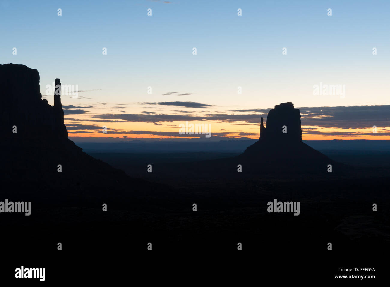 Butte landforms landscape monument hi-res stock photography and images ...