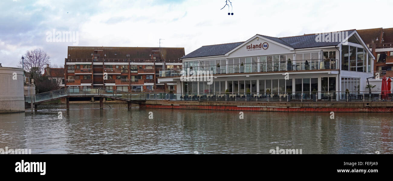 A Bar and Restaurant with river frontage situated on an island in the ...