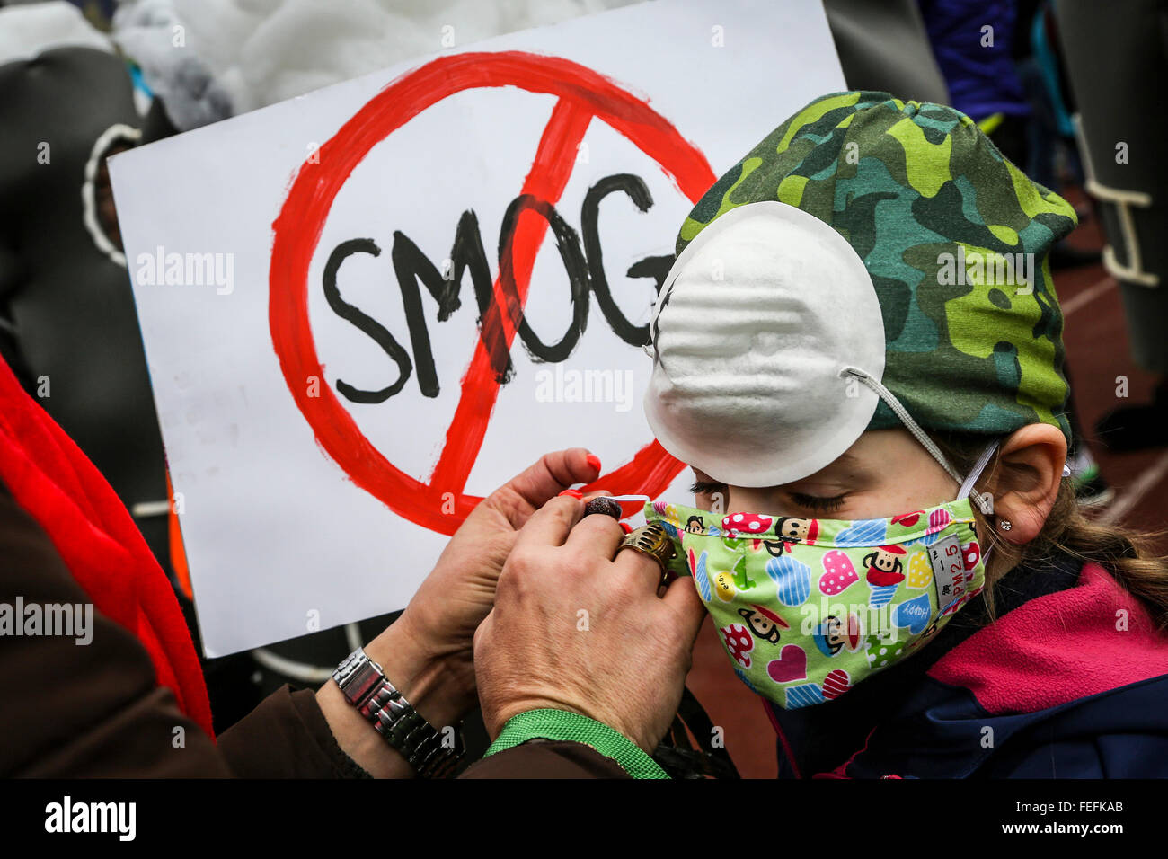 Anti contamination costumes hi-res stock photography and images - Alamy
