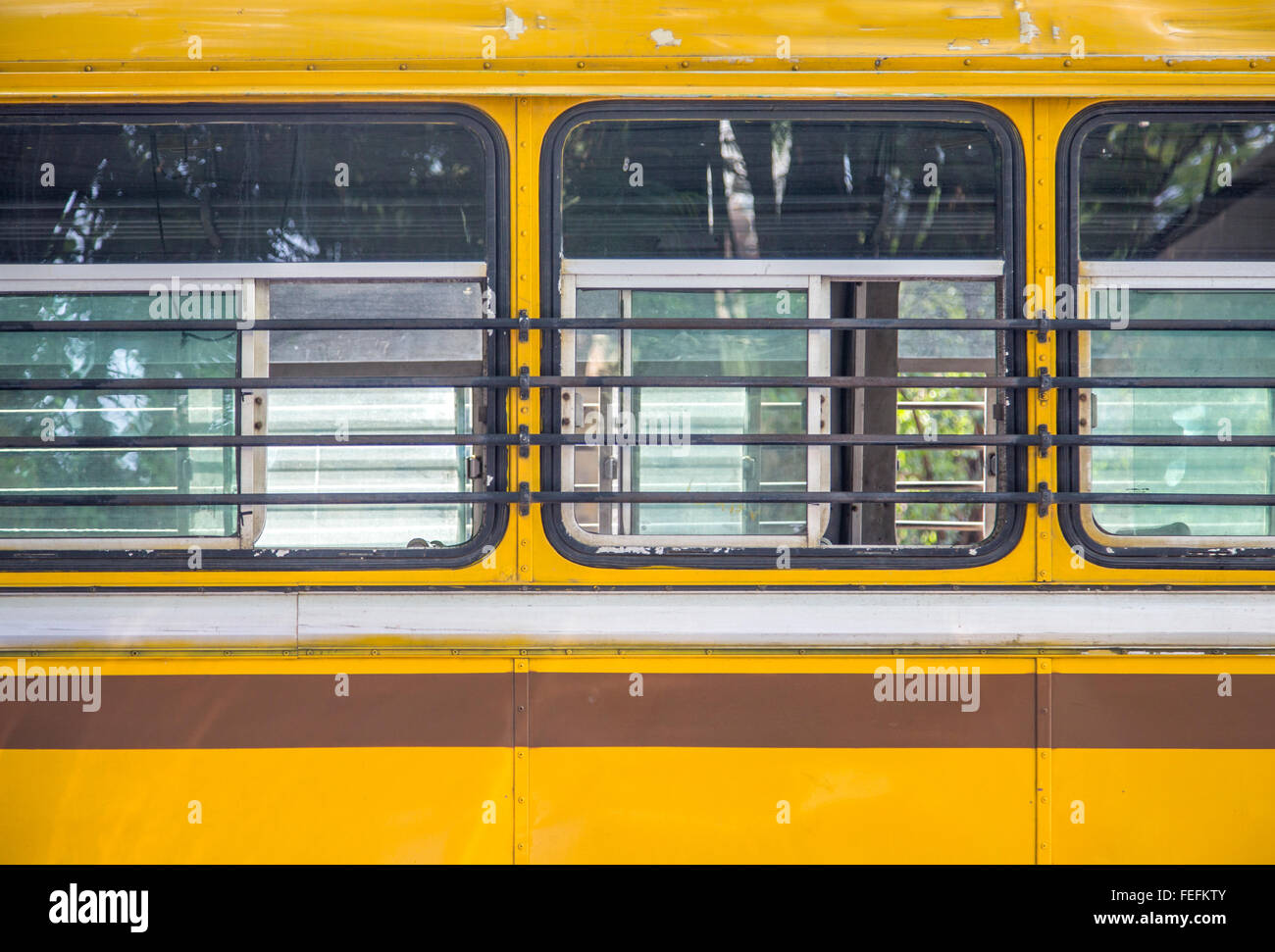 Old bus india hi-res stock photography and images - Alamy