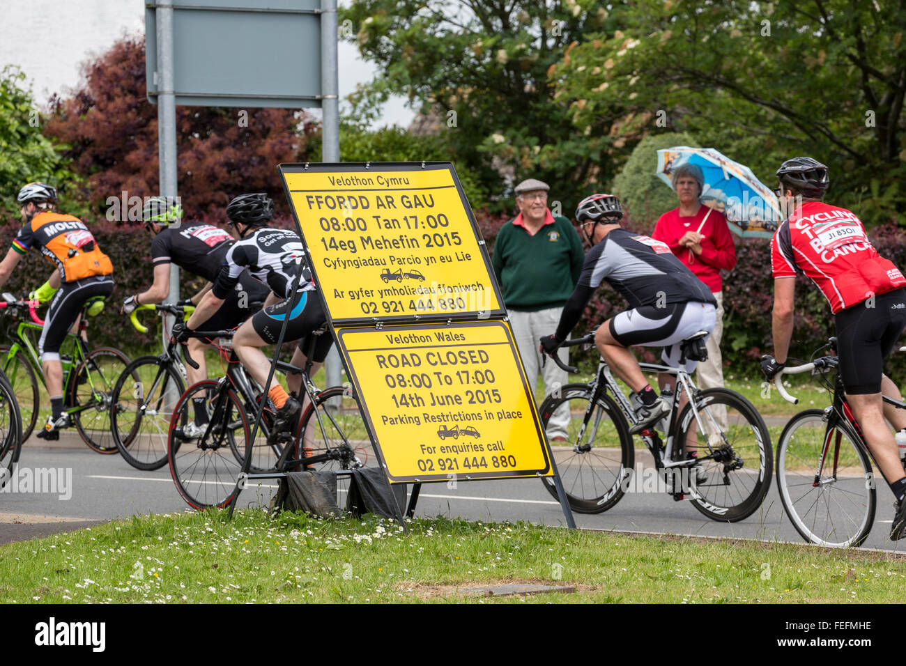 Closed cycle hi-res stock photography and images - Alamy